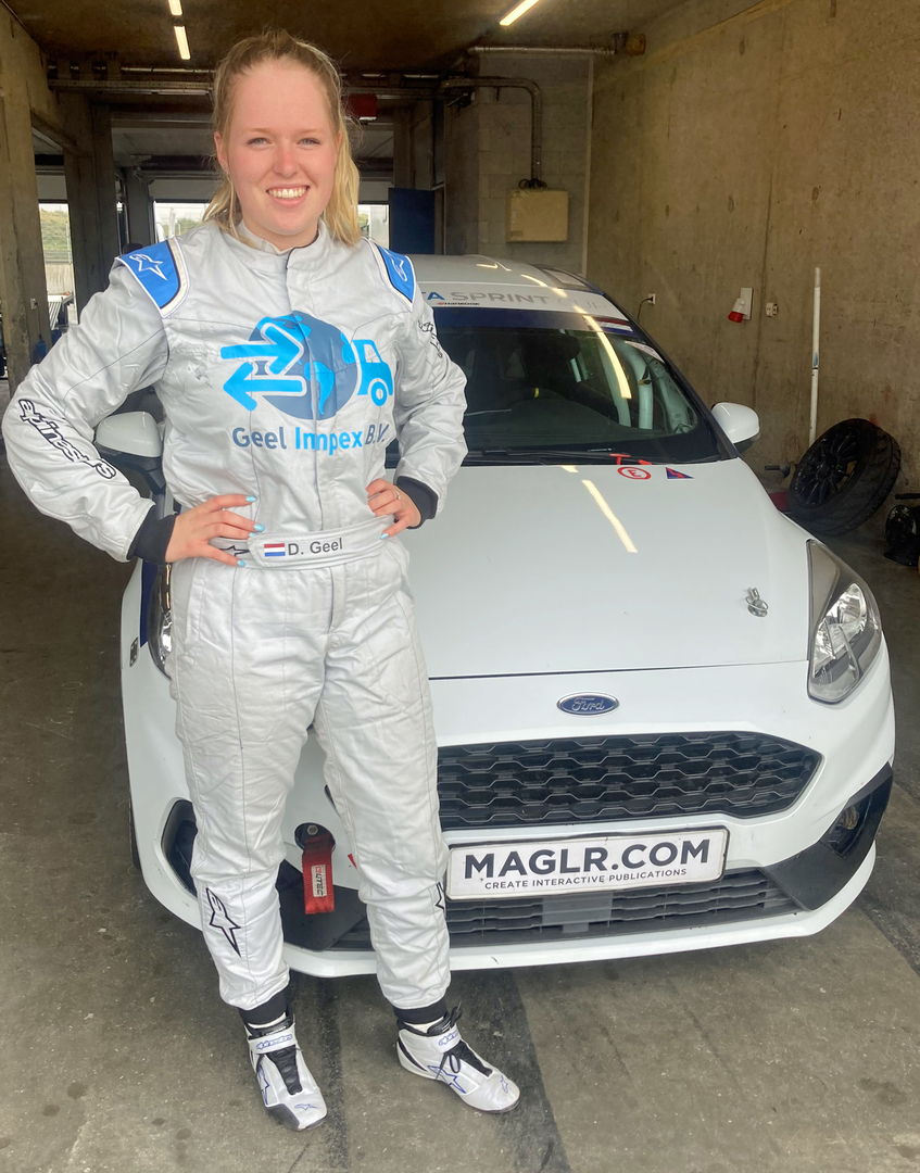 Daniëlle Geel, racende teammanager met een missie - Ford Fiesta Cup